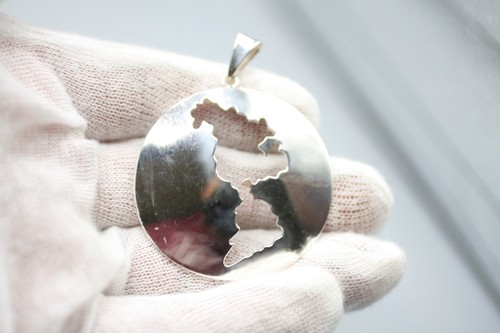 Vintage Pendant Cutout Round Map STERLING MEXICO S53 | eBay