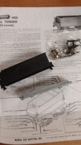 HO Roundhouse Pennsylvania RR locomotive tender plastic and metal kit ...