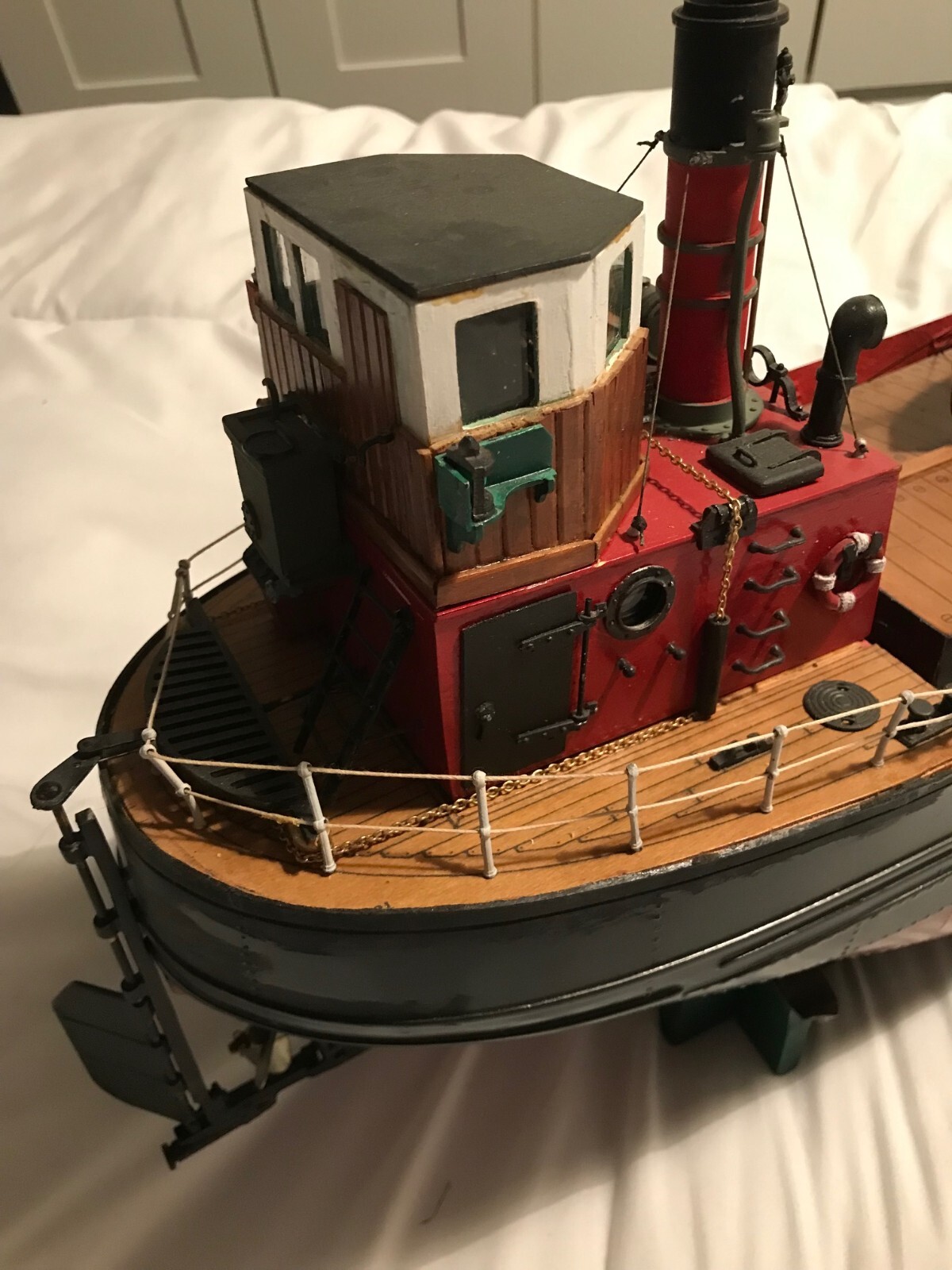 1:32 scale Caldercraft Radio Controlled | Grelly UK