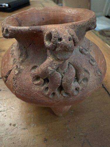 Pre Columbian Pottery Costa Rican Tripod Vessel Animal Effigy Repaired ...