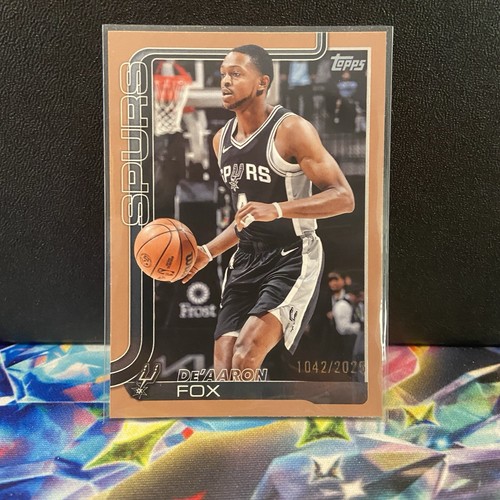 2025 Topps Basketball Gold Card /2025 DeAaron Fox #196 San Antonio ...
