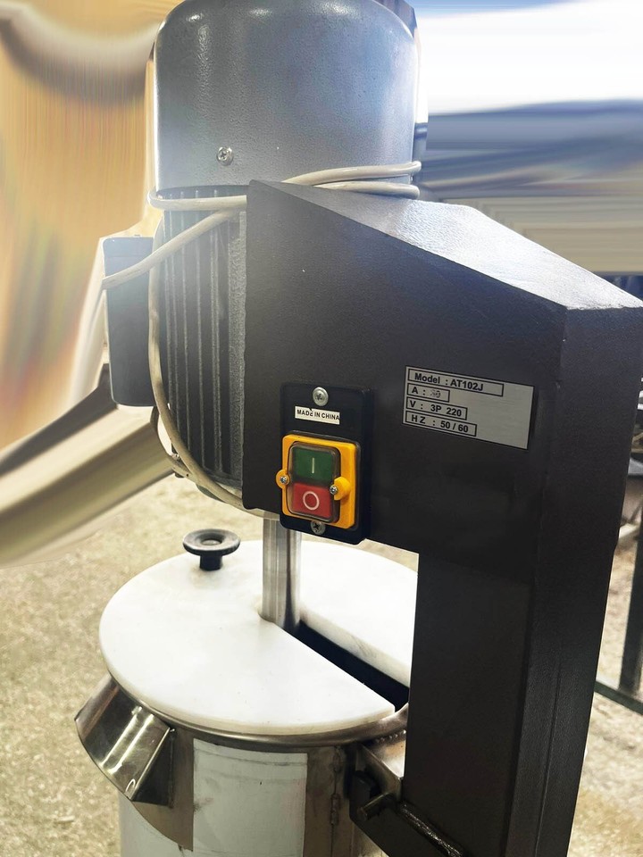 12Q Pro Hummus - Blender - Hummus Machine - Freestanding w/Wheels ...