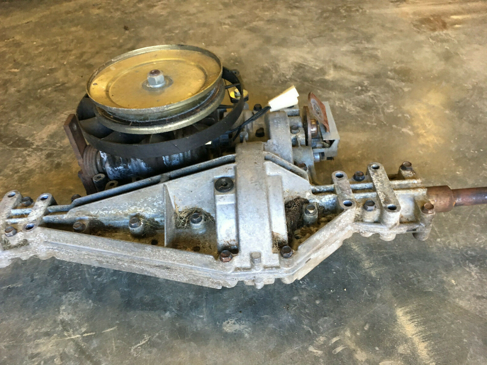 Gravely Hydrostatic Transaxle Transmission Peerless Tecumseh 7058P91 ...