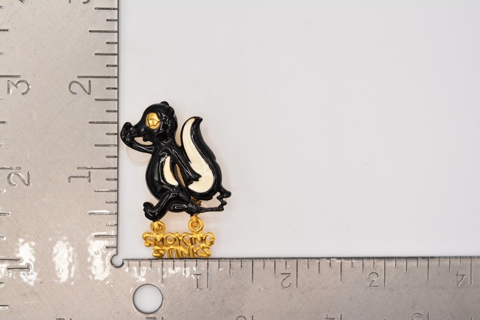 Danecraft Vintage Skunk Pin Brooch Smoking Stinks Gold Don't Smoke ...