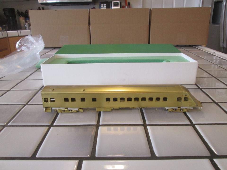 OVERLAND MODELS MILWAUKEE ROAD BRASS PASSENGER CAR HO SCALE | eBay