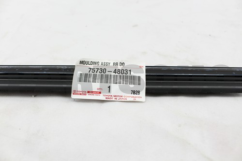 7573048031 Genuine Toyota MOULDING ASSY, REAR DOOR BELT, RH 75730-48031 ...