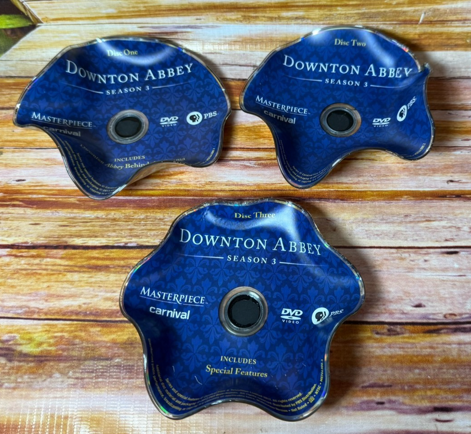 Up Cycled Recycled TV Movie Video Game DVD Discs Disks Key Bowls ...