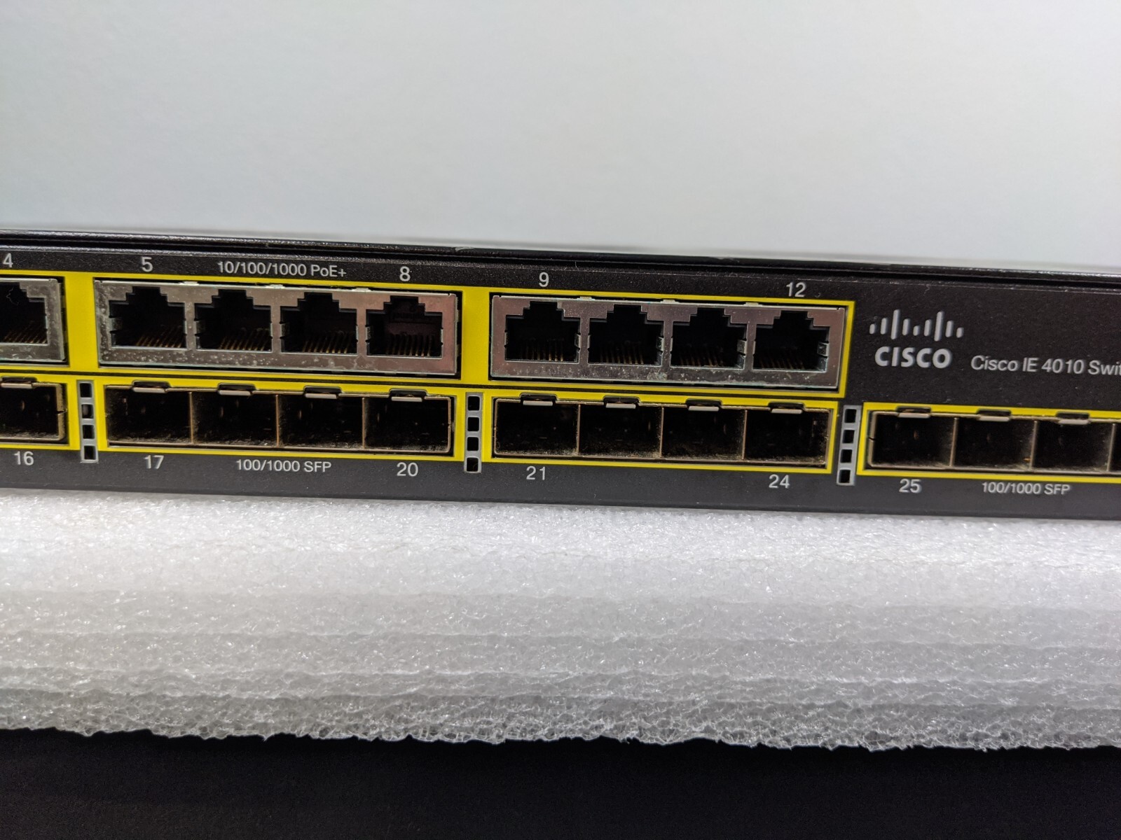Cisco IE-4010-16S12P 12GE SFP, 12GE Copper PoE+ w/ 2x PWR-RGD-AC-DC-H ...