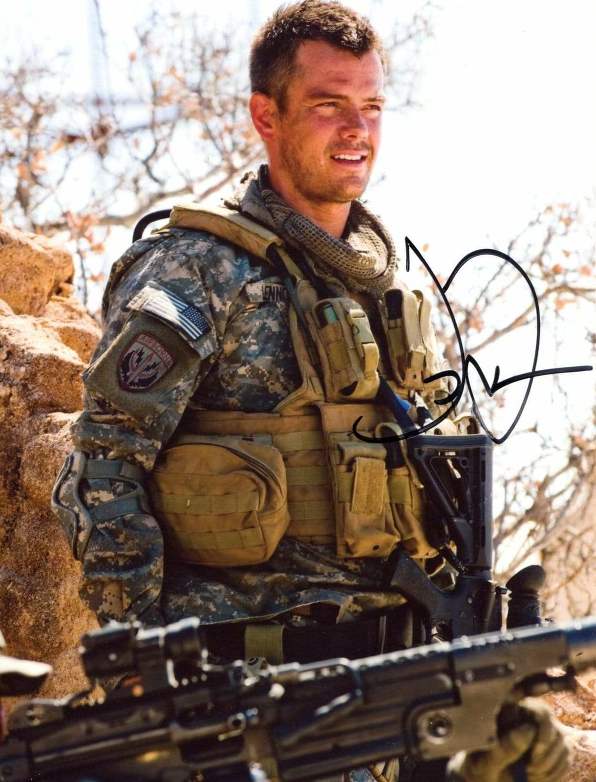 ACTOR Josh Duhamel "TRANSFORMER 3" autograph, In-Person signed photo | eBay