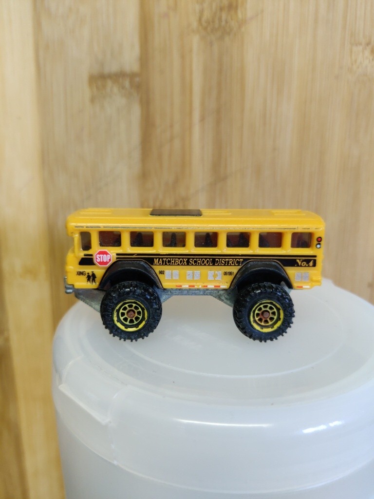 MATCHBOX 2013 MBX ADVENTURE CITY FIELD TRIPPER SCHOOL BUS #96 YELLOW | eBay