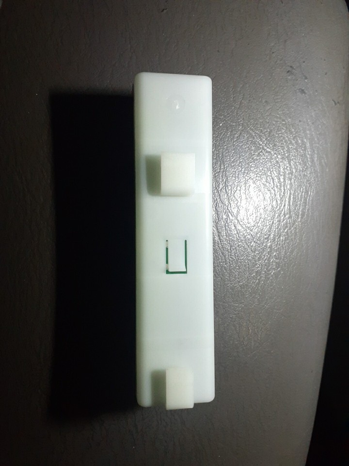 NEW MERCEDES-BENZ C W204 DISTRIBUTOR BLOCK A0045467640 | eBay