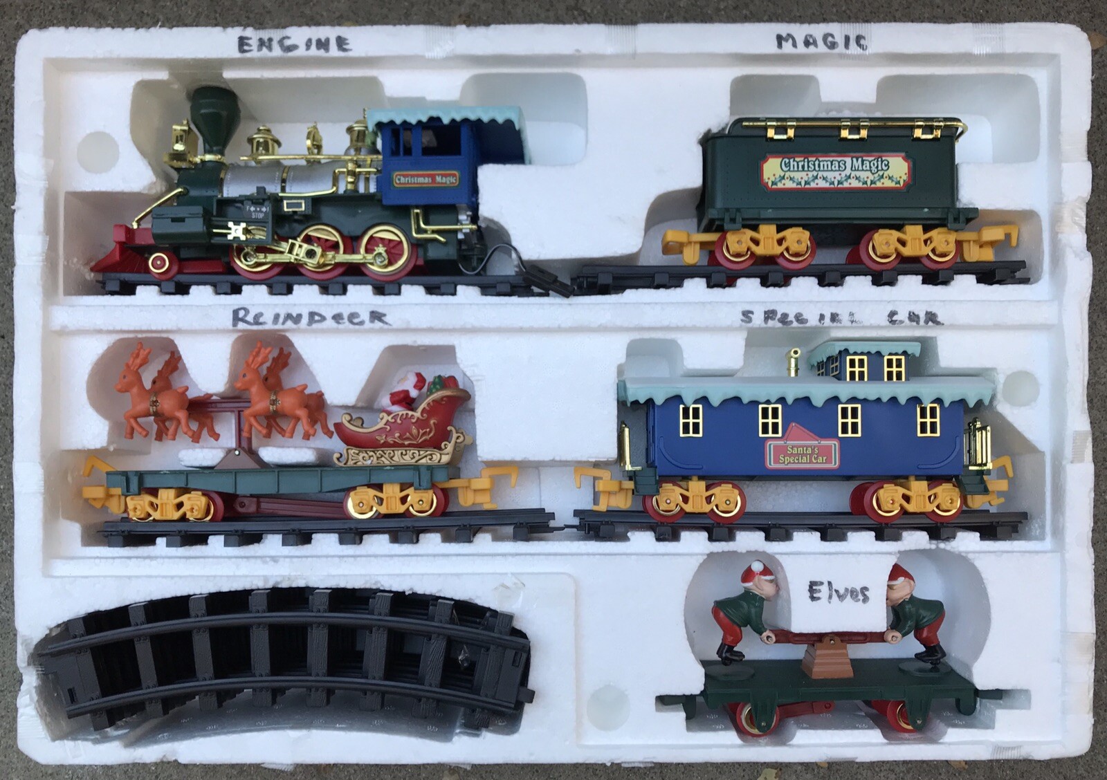 VTG CHRISTMAS MAGIC EXPRESS MUSICAL TRAIN SET 1992 WORKS EXCELLENT ...