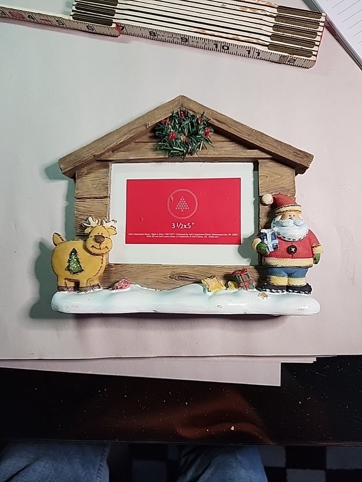 Kohls Christmas Picture Frame Santa Reindeer Sceen 4 x 6 Photo Holiday ...