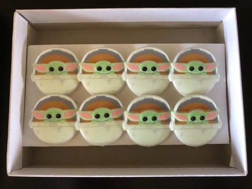 Star Wars The Mandalorian Grogu Baby Yoda Cake Cupcake Toppers - The ...