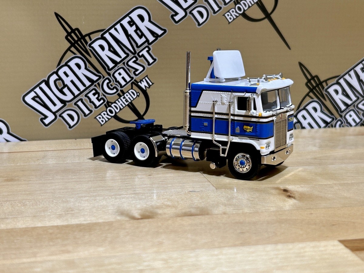 Custom Cabover Kenworth