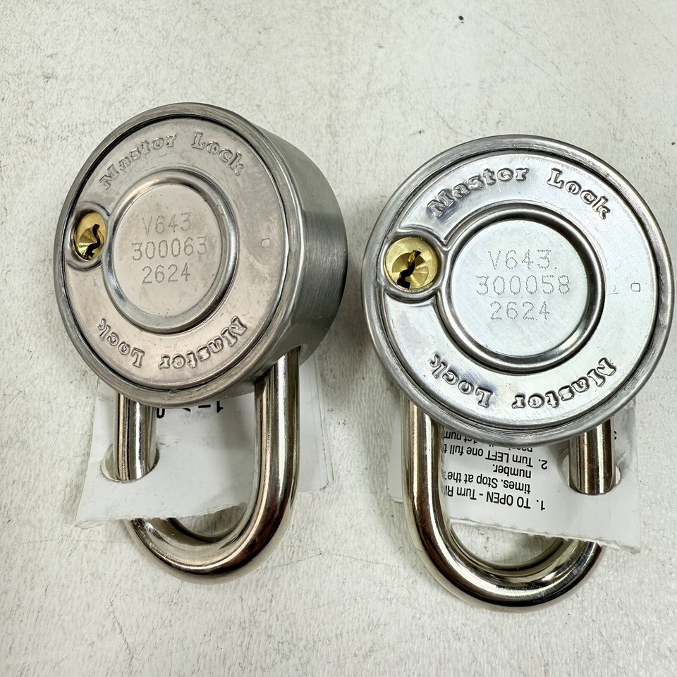(2) New Master Lock 1525 RED Locker Padlocks, Combination Dial / V643 ...