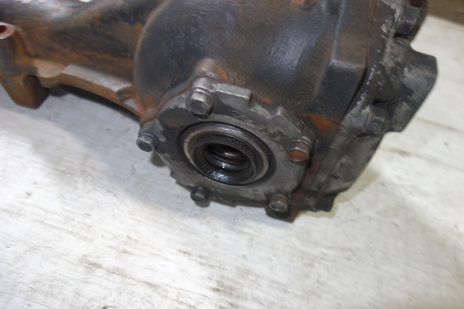 JDM SUBARU IMPREZA WRX OEM TURBO REAR DIFFERENTIAL R160 SURTRAC LSD 4. ...