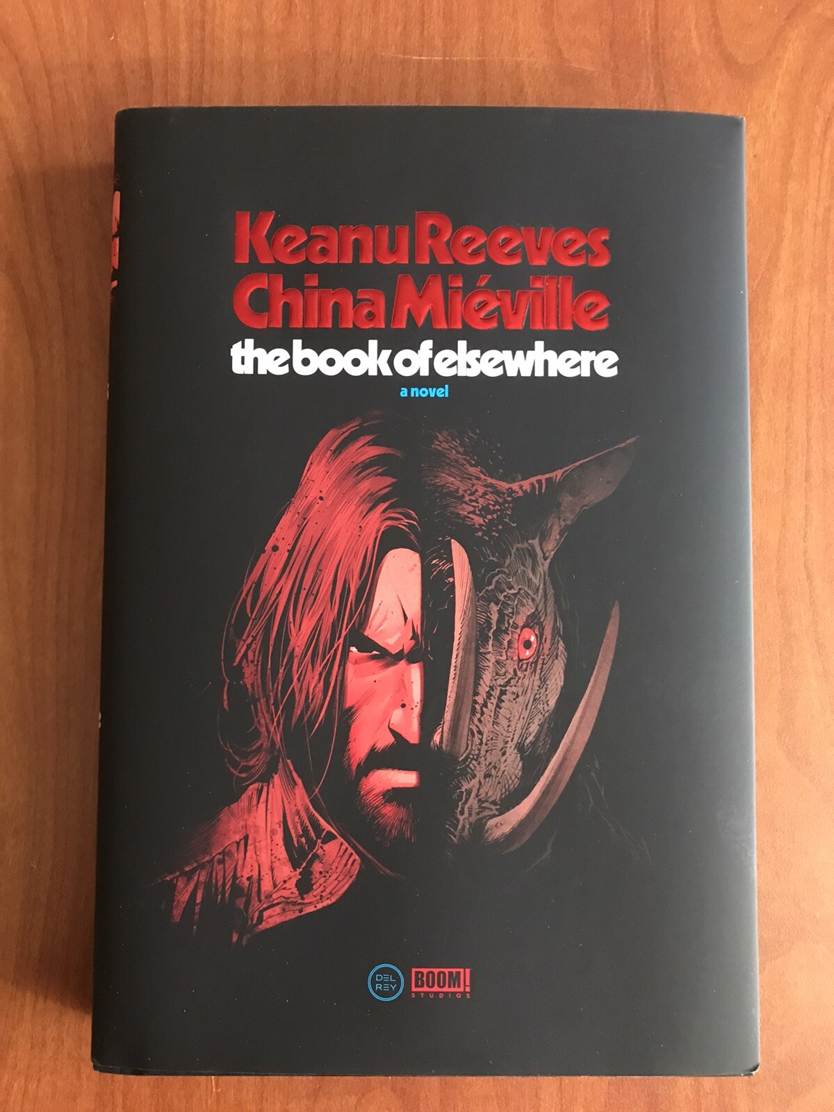 SDCC 2024 Exclusive The Book of Elsewhere signed by Keanu Reeves China ...