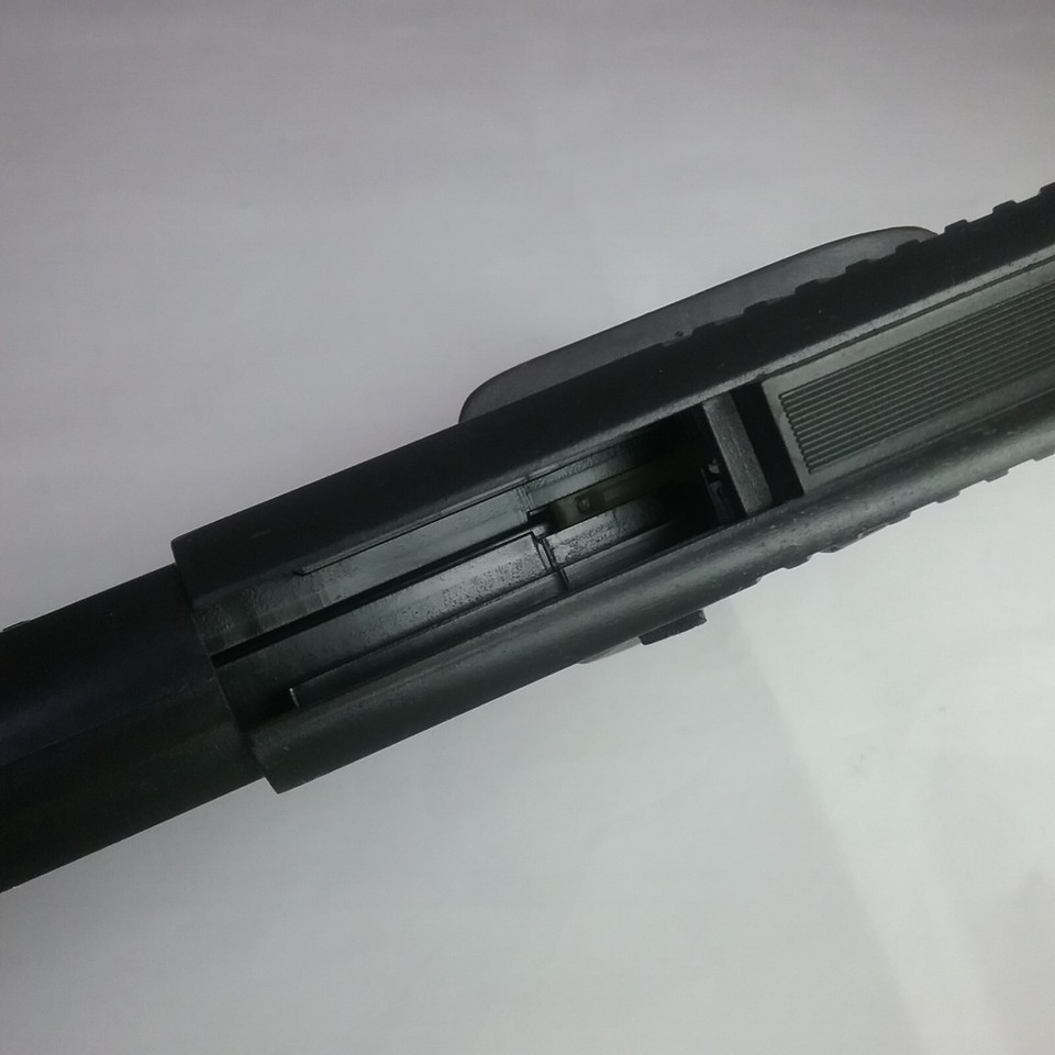 SDS. "Automatic Cal. 22 Long Rifle" Plastic TOY, Soft Pellet Gun ...