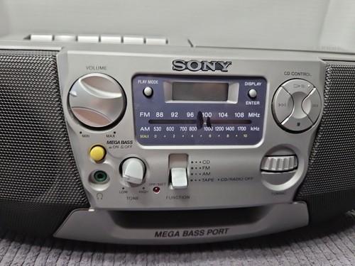 Sony CFD-V17 Portable Stereo Boombox AM FM CD Cassette -Radio | eBay