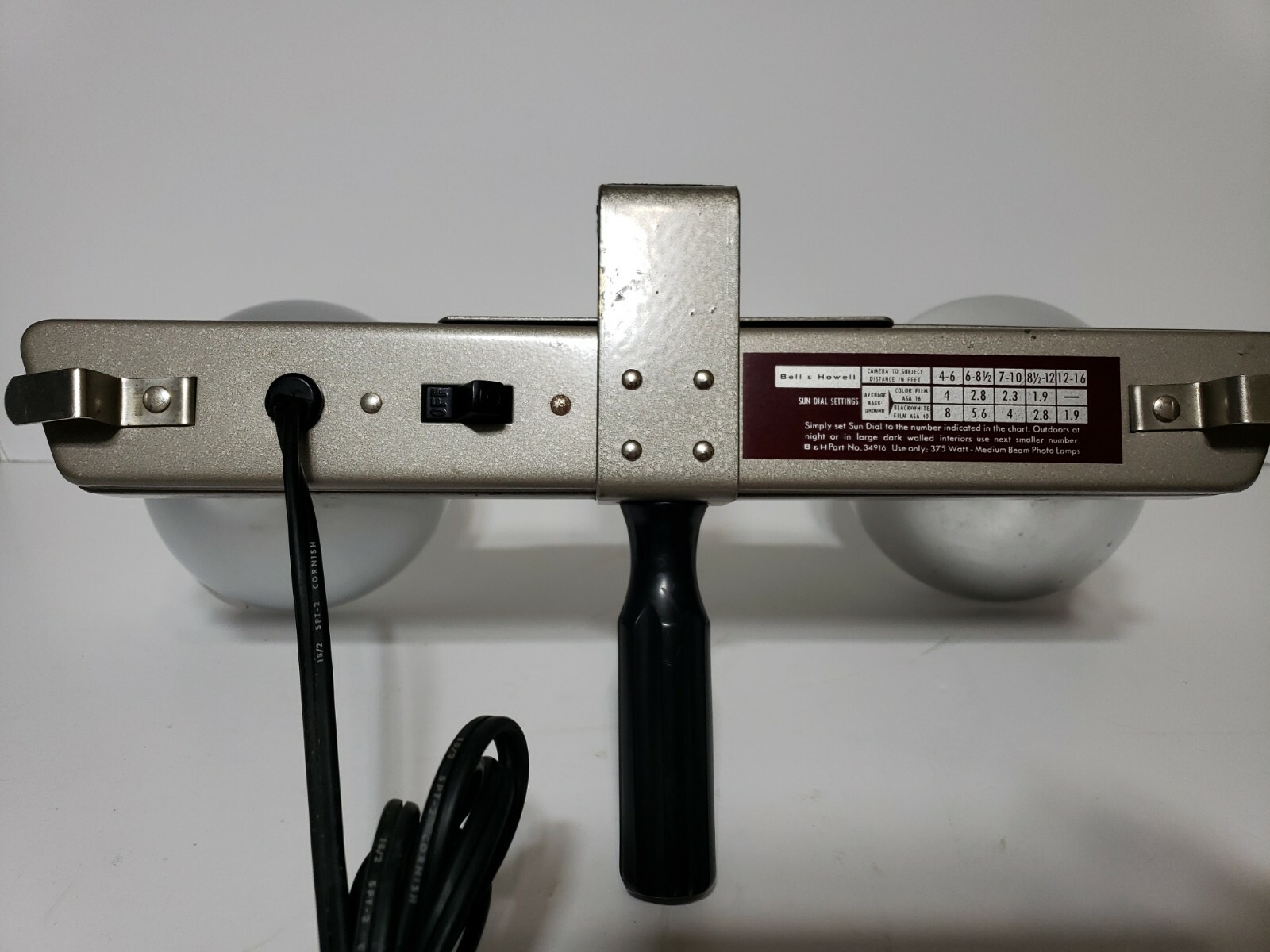 Vintage Bell Howell Indoor Light assemble for movie projector bulbs ...