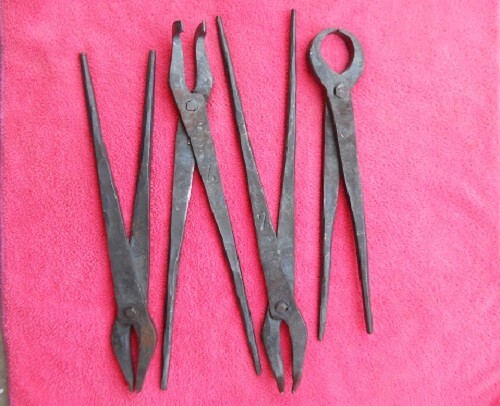 Set pf 4 Heavy Duty Blacksmith tongs / Forging tongs for hot metal work ...