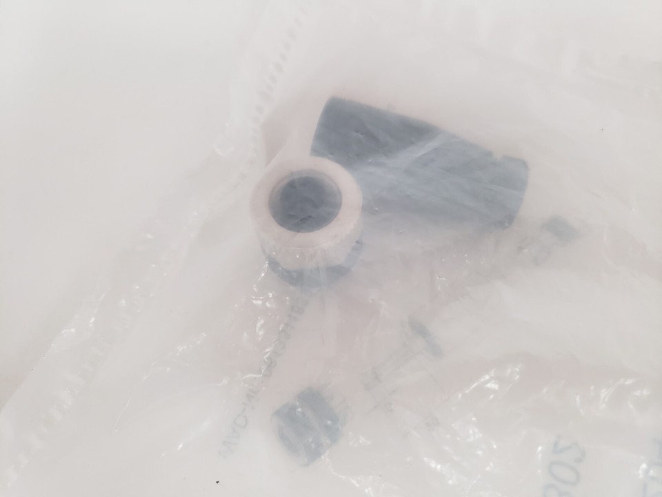 SICK DOS-1204-G CONNECTOR M12 FEMALE 4 PIN FIELD WIREABLE (6007302) NIB ...