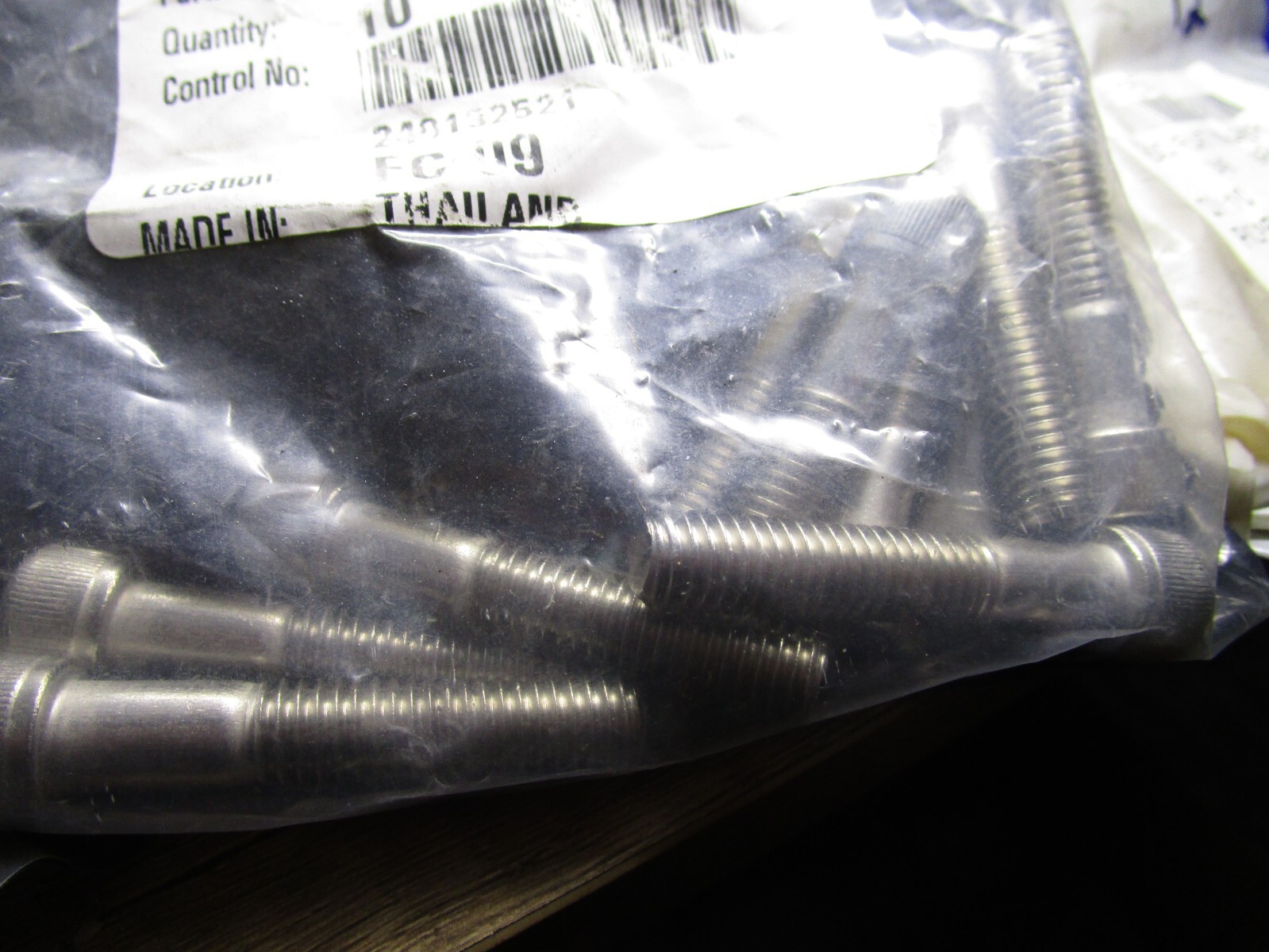 (10) 3/8"-16 x 2" ASTM F837 Hex Drive 18-8 Stainless Steel Socket Cap ...