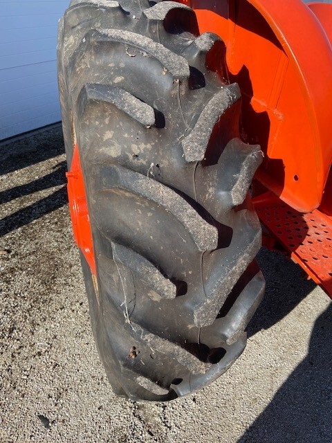Allis Chalmers D17 AC Tractor 3pt hitch PTO Power Adjust rims 16.9 x 28 ...