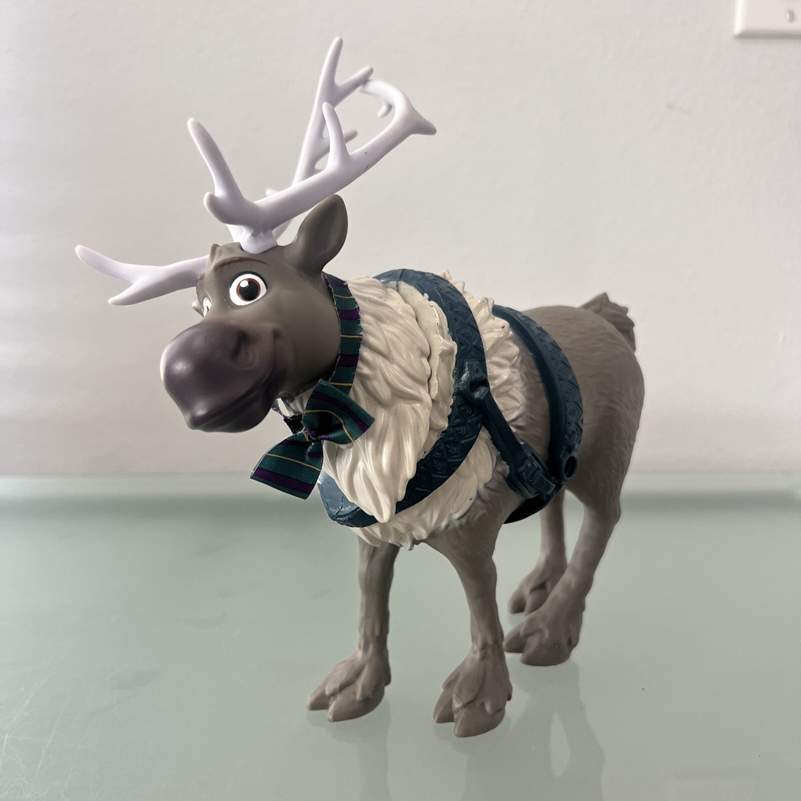 Disney Frozen 2 Amazon Exclusive 9" Sven The Reindeer Figure Doll ...