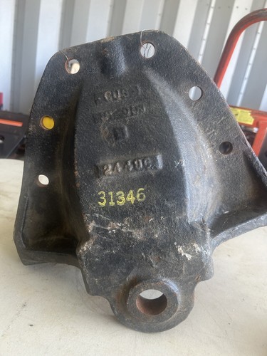 Leaf Spring Hanger Suspension Bracket Hendrickson 24496 31346 | eBay