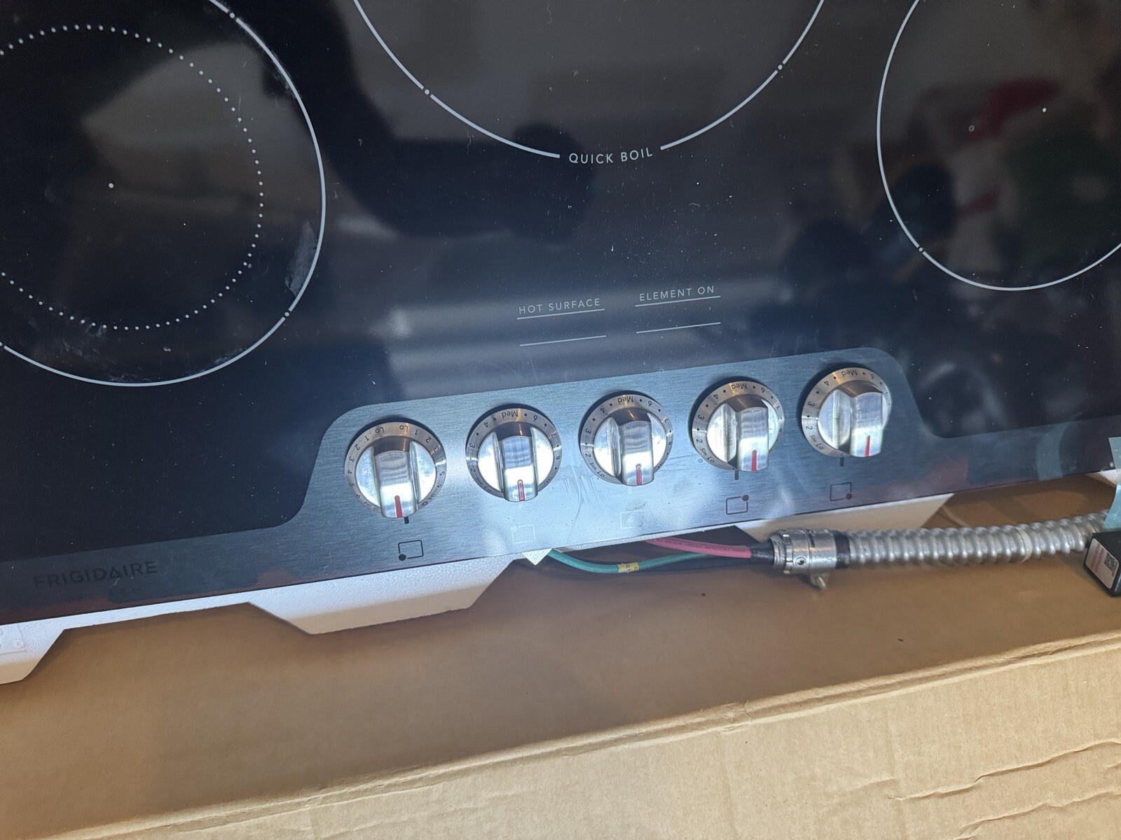 Frigidaire Gallery 30 Inch 5 Elements Radiant Cooktop FGEC3068US | eBay