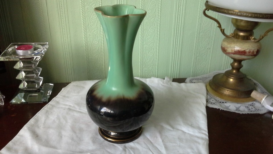 Retro West German FOREIGN Art Pottery VASE - fluted top -Green / Brown ...