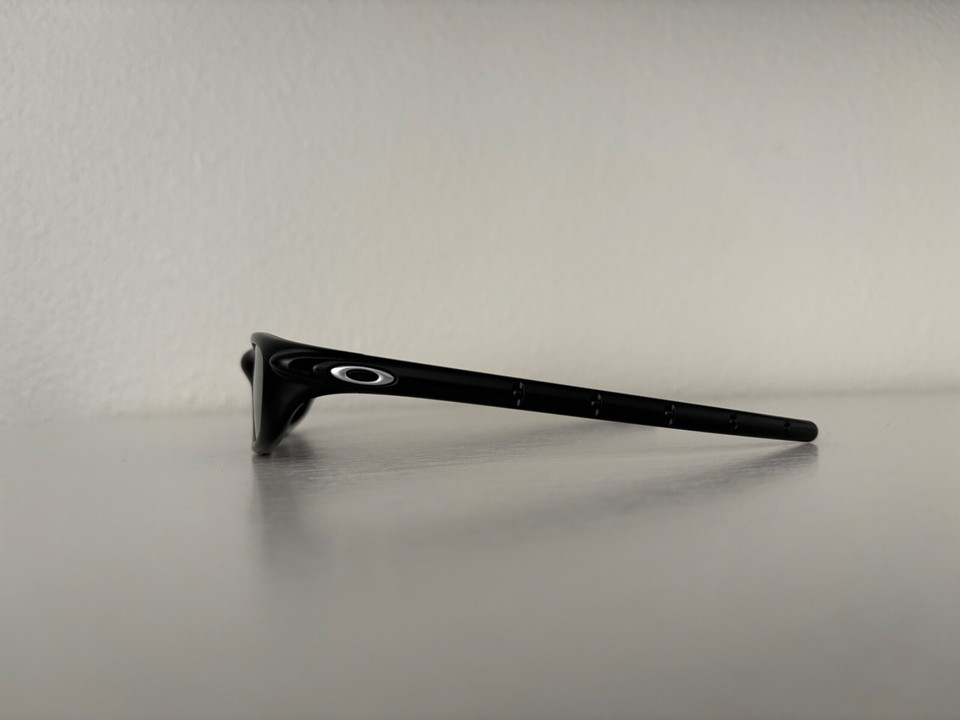 Oakley Four Black Frame / Gray Lens W Bag | eBay