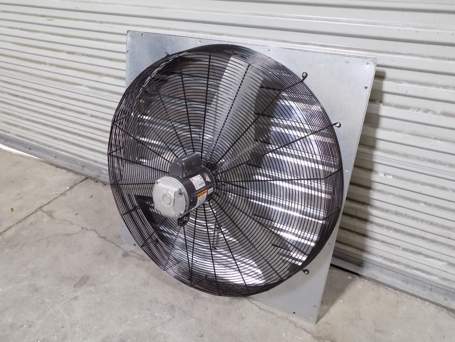 Fantech Shutter Mount Exhaust Fan 36" Blade 8225 CFM 1/2 HP 115v ...