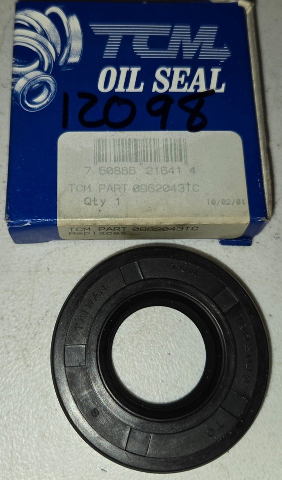 TCM Nitrile Oil Seal 0962043TC - 0.968 Shaft OD X 2.048 Bore ID X 0.375 ...