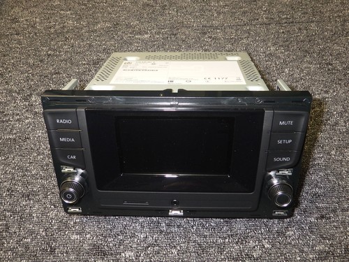 18660 VW Golf 7 VII Sportsvan, Touran 5T Radio Composition Touch DAB+ ...