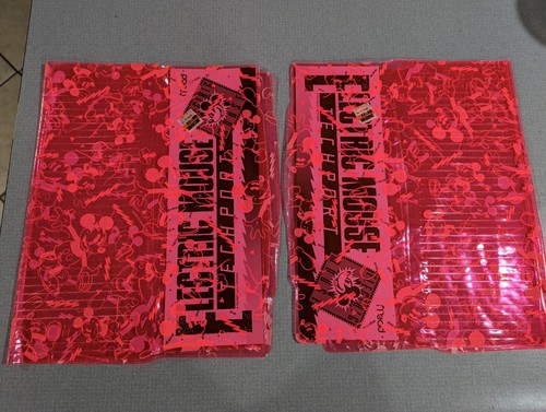 Mead Disney Electric Techport Mickey Mouse Neon Pink Folder Pocket ...