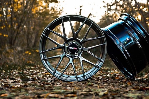 19 Zoll Motec MCR3 Hyper Mesh Felgen 5x112 Grau für S3 RS3 GTI Cupra ...