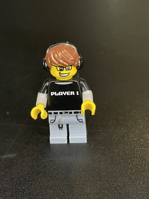 Lego 2014 CMF 71007 Collectible Minifigures Series 12 - Video Game Guy ...
