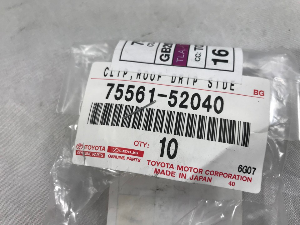 Toyota OEM Roof Drip Molding Clip 75561-52040 Factory Package of Ten ...