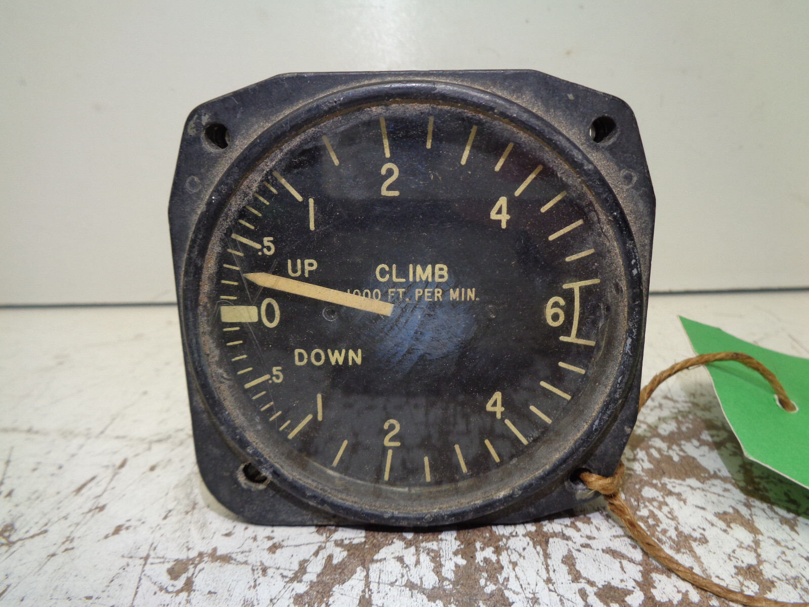 BENDIX AIRCRAFT RATE OF CLIMB INDICATOR 1636-6HB1 / AN5825-1 | eBay