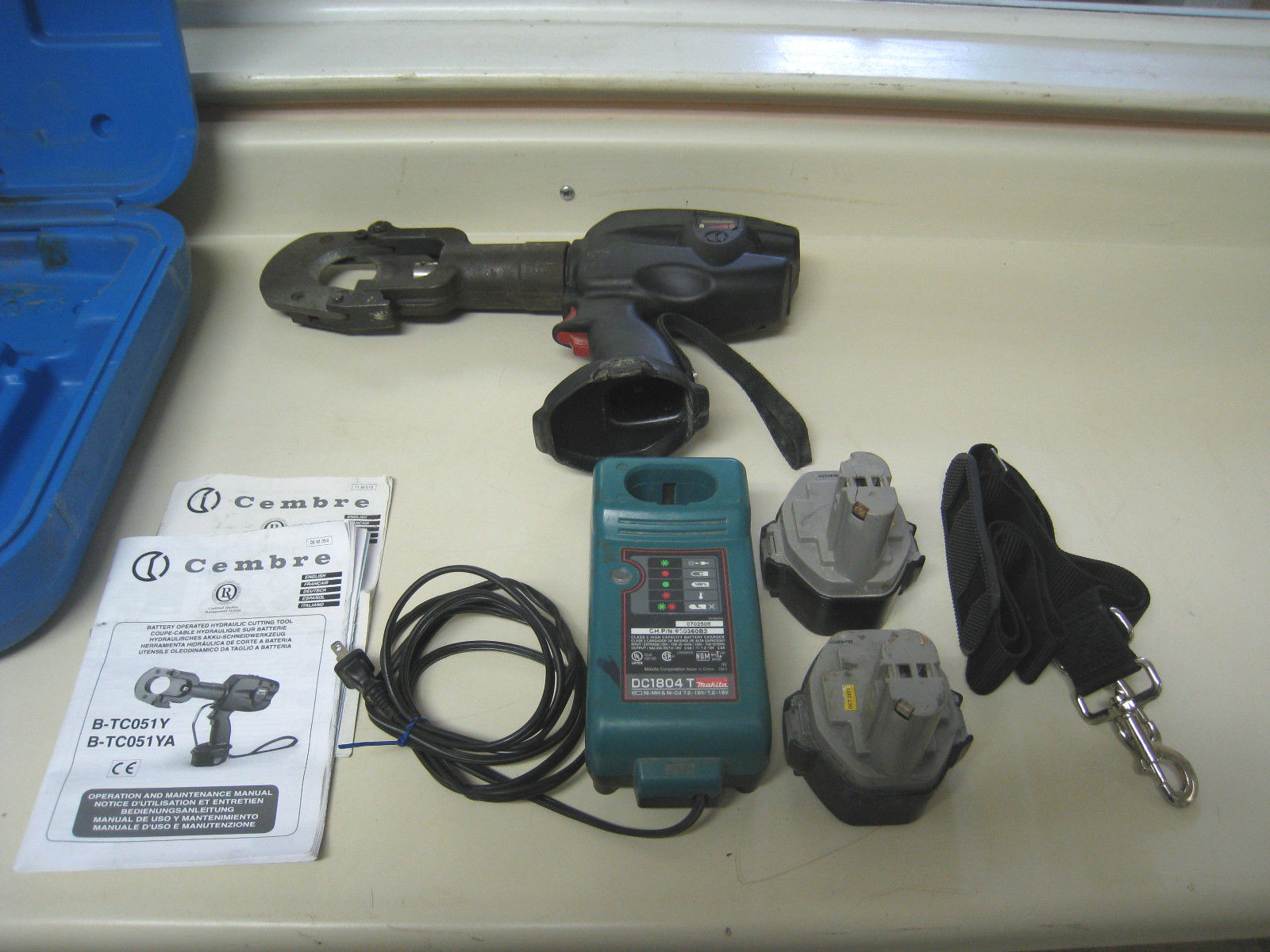 Cembre B-TC051Y Cordless Battery 50mm (2") Portable Hydraulic Cable ...