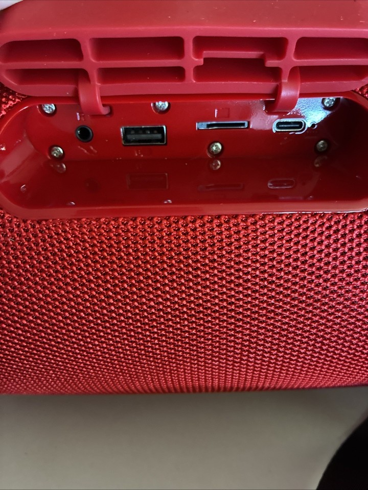 JBL RED SPEAKER LARGE WATER PROOF SPEAKER BRAND NEW NO BOX STICKERS ...