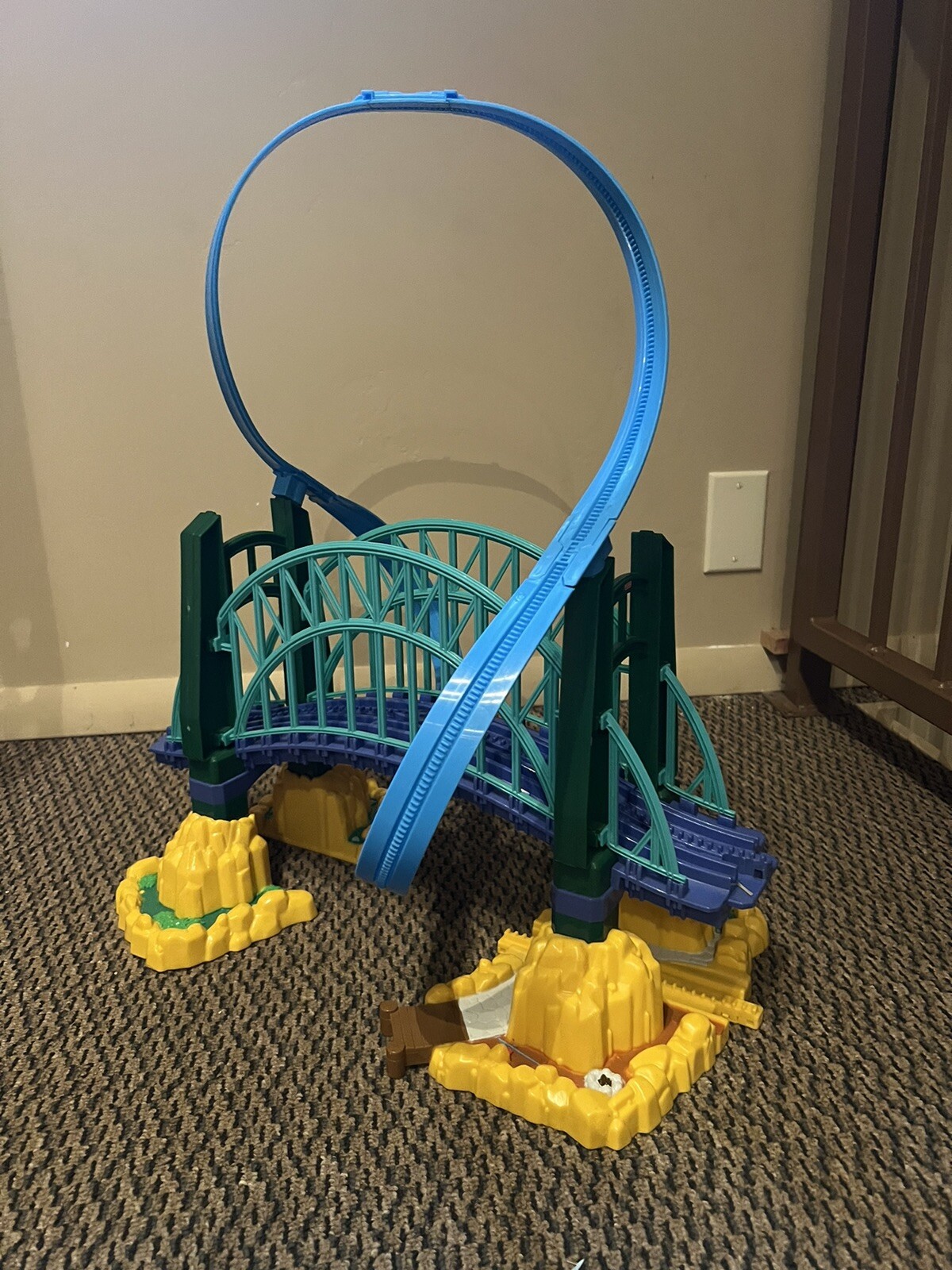 Fisher Price GeoTrax Fly-By Bridge w/ GeoAir Expansion Track (no plane ...