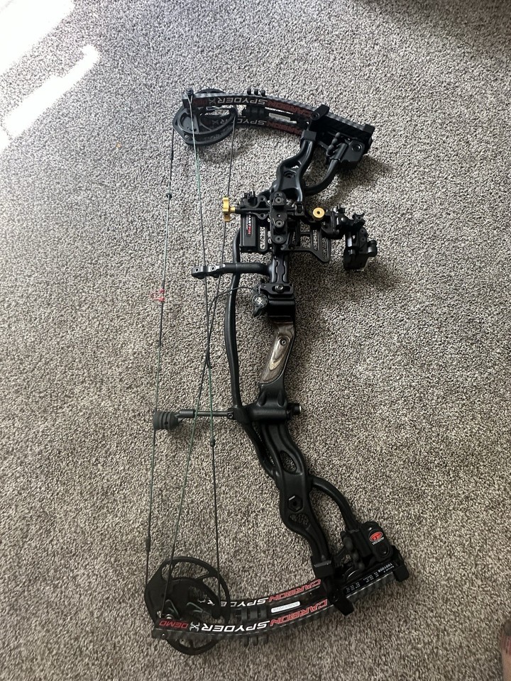 Hoyt Carbon Spyder 30 Compound Bow | eBay