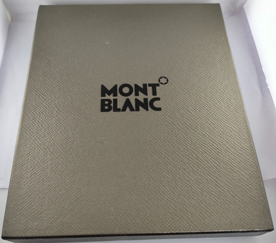 Montblanc Starwalker Black Body Ballpoint Pen | Black Ink with ...