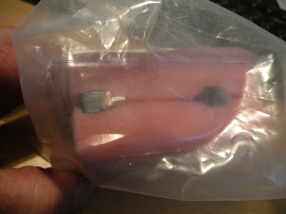 ITT CANNON MDM-21PCBRP MICRO-D CONNECTOR PLUG 21 POS, RA-THD | eBay