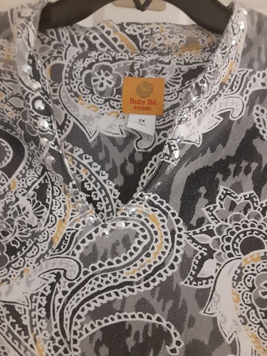 RUBY RD Cotton Blend Jersey Knit Gray, Yellow& Wht w/ Studded Neckline ...