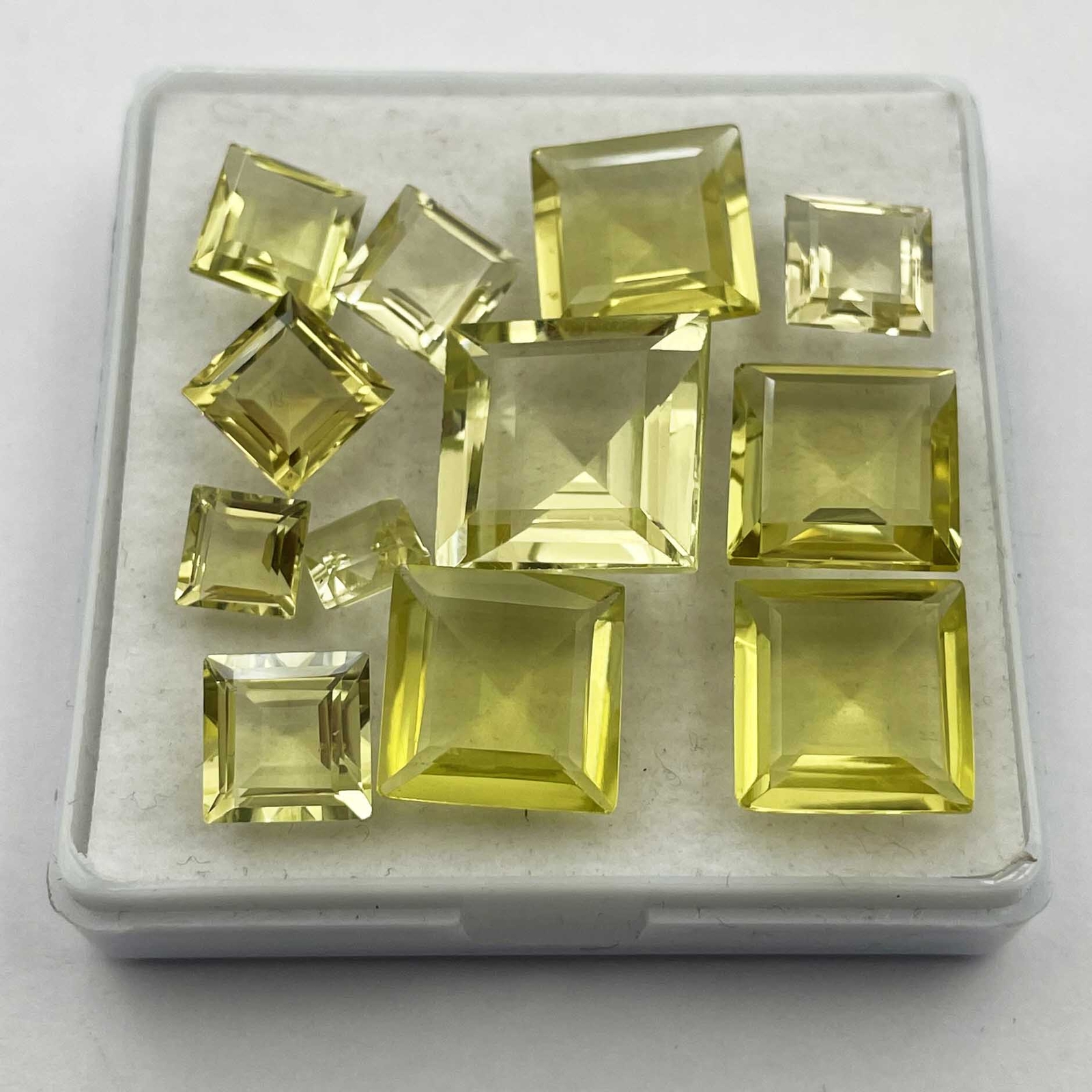 Natural Lemon Quartz Square Cut Loose Stone Lot 17 Pcs 6-14 MM 94 CT | eBay